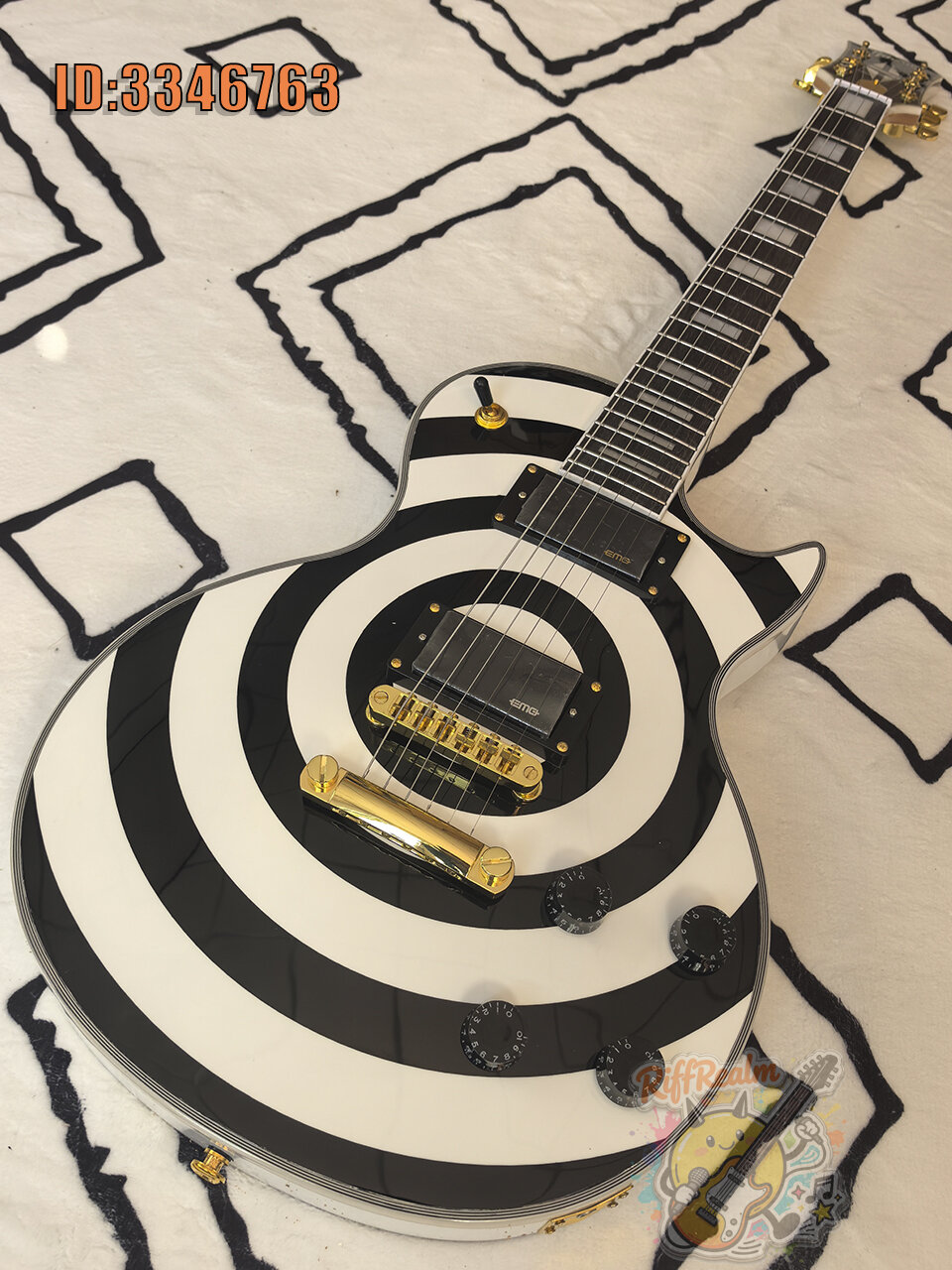 Электрогитара Les Paul White & Black