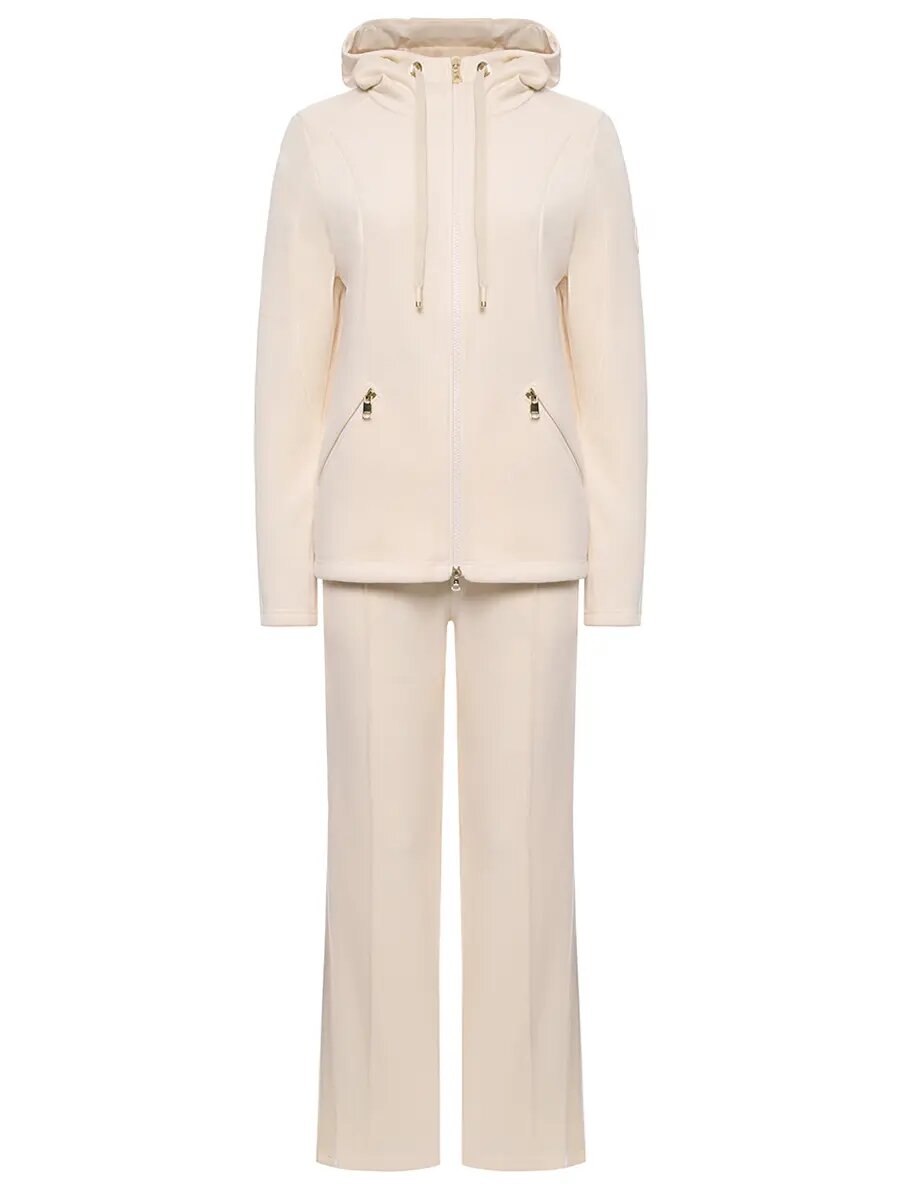 Костюм спортивный