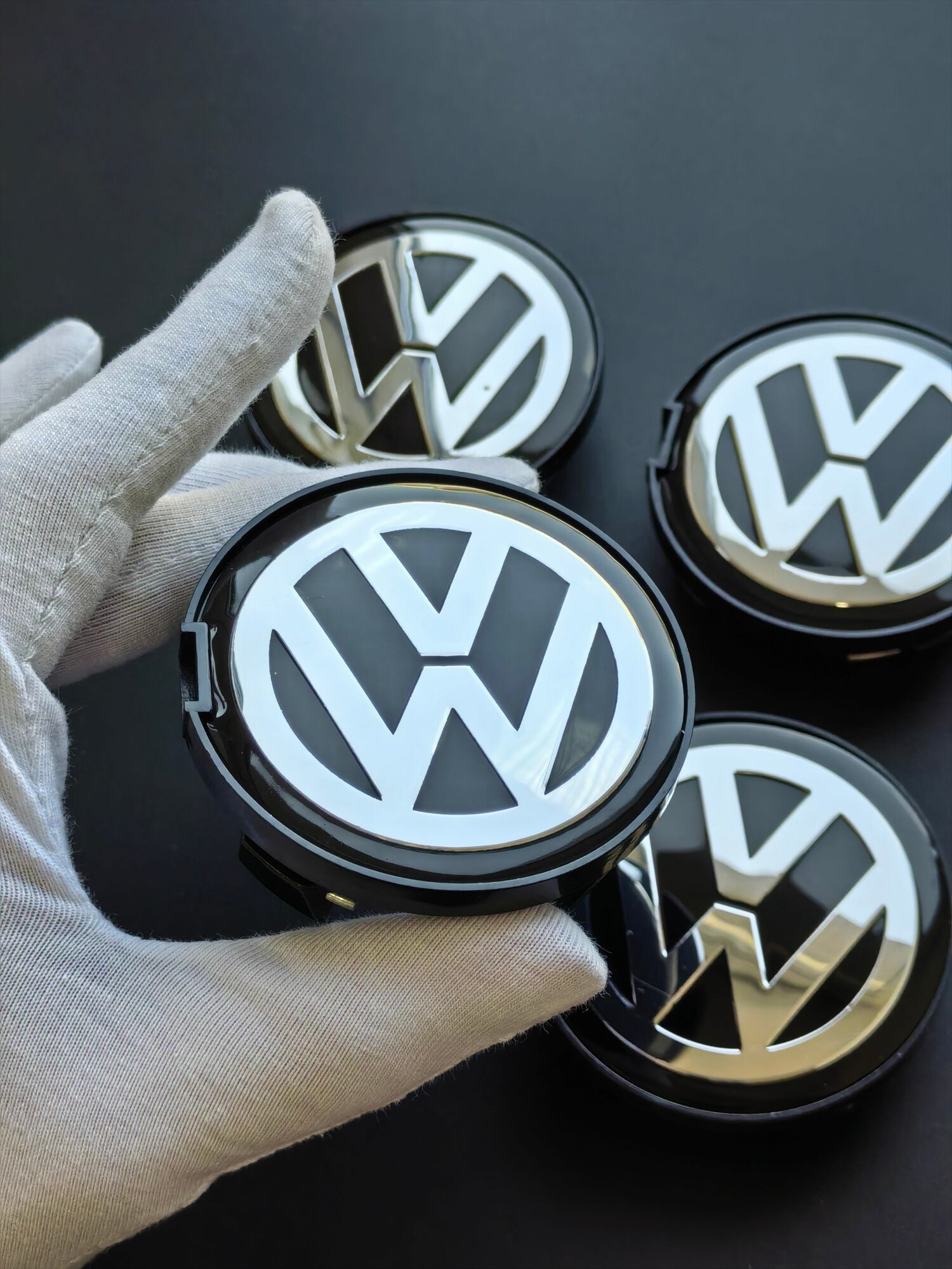 Колпачки на литые диски Фольксваген 62мм. Заглушки на оригинальные диски Volkswagen 4шт