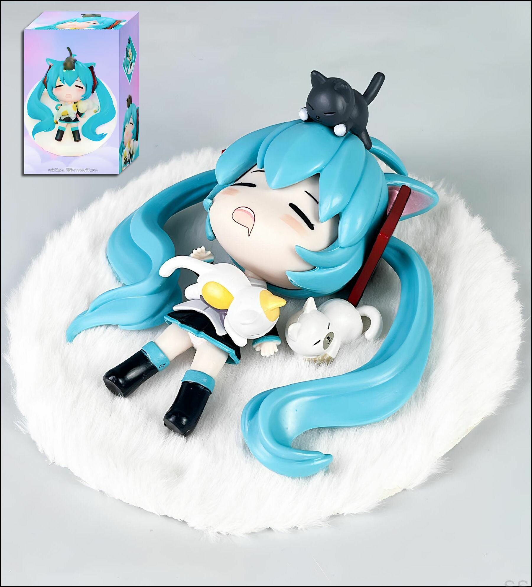 Фигурка Мику Хацунэ спящая / Miku Hatsune (11см)