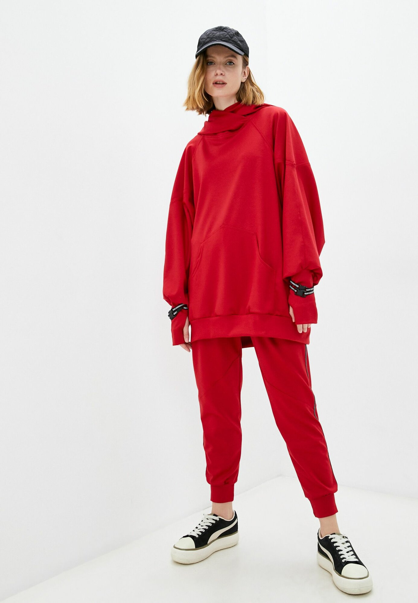 Костюм спортивный