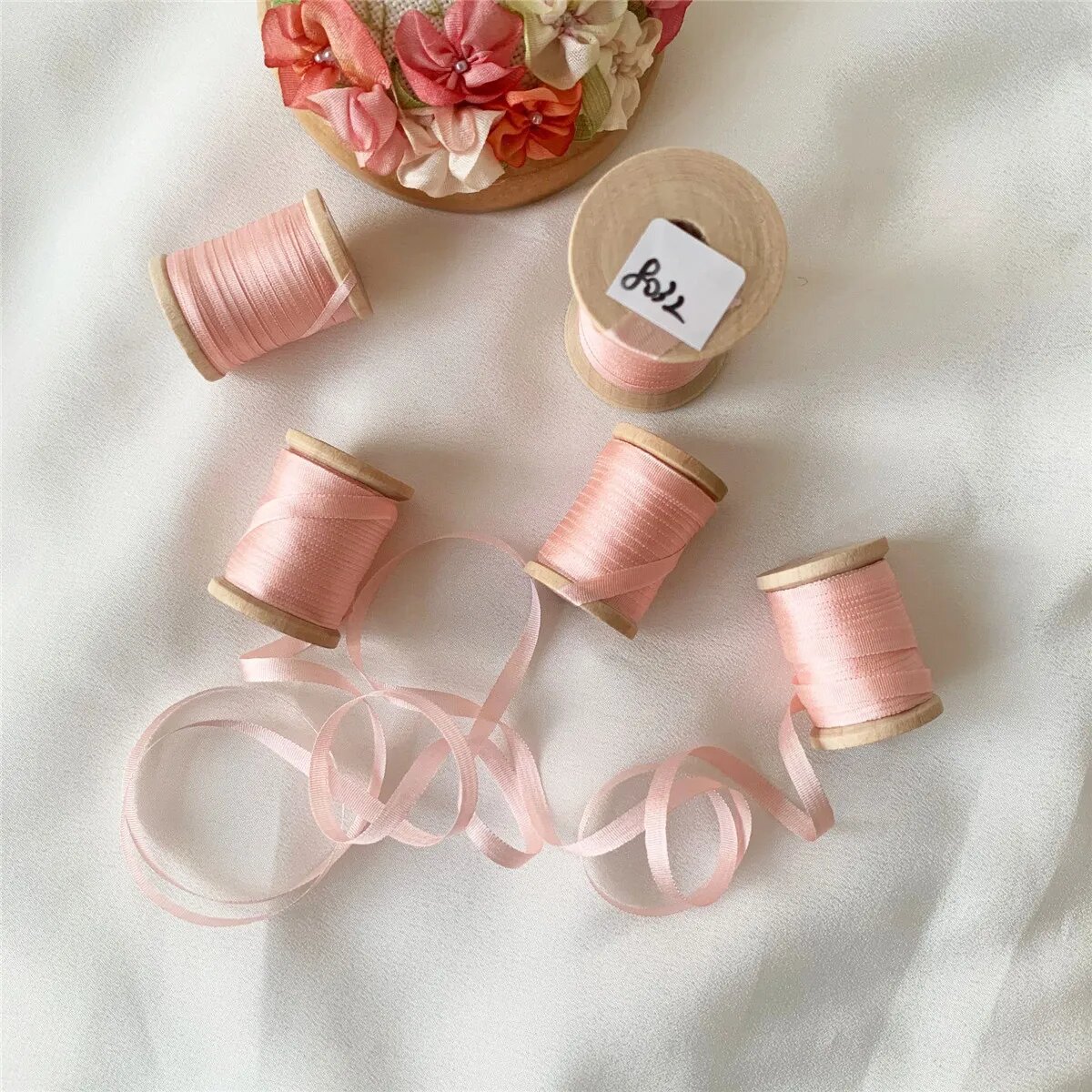 Шелковые ленты Taffeta 2 мм, 4 мм, 7 мм Розовый, 8032, 4mmX10m one roll