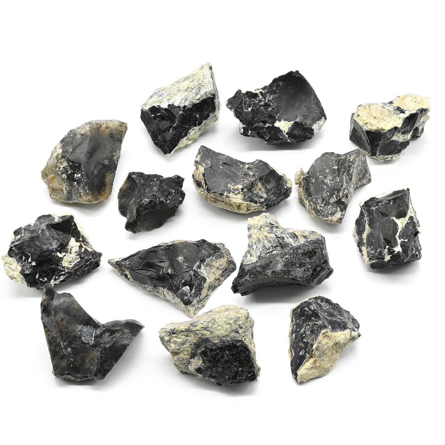 Минерал опал черный 27*20*13мм, 5-9г .