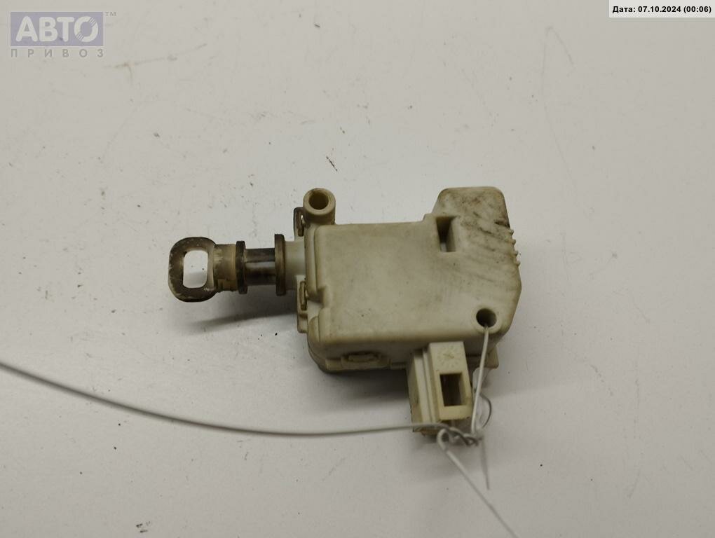 Активатор (привод) замка багажника Audi A6 C5 (1997-2005)