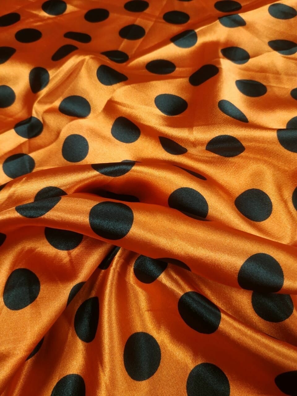 Ткань атлас-сатин для шитья и рукоделия, отрез 1 м, ширина 148+/-2 см.