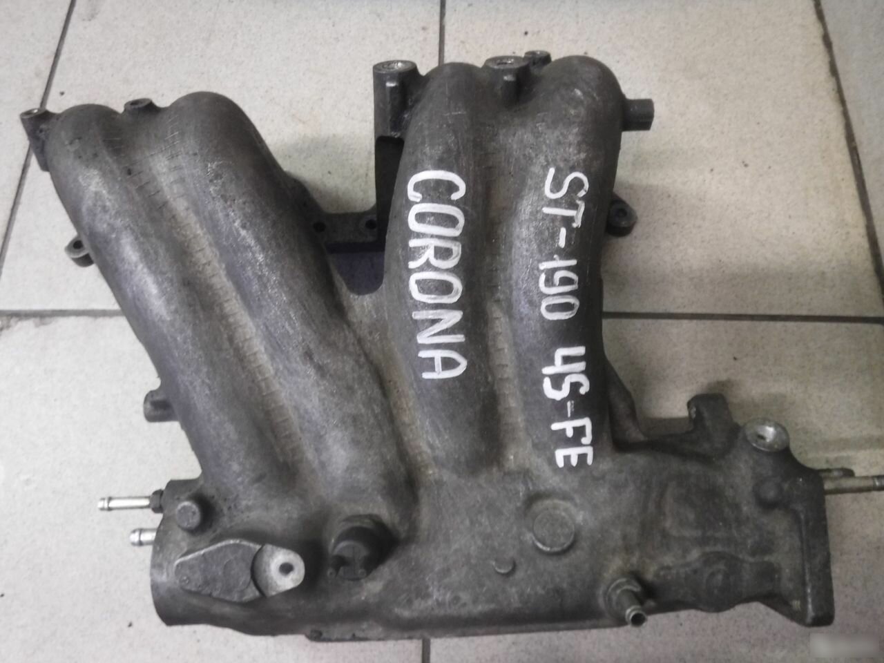 Коллектор впускной Toyota Corona T190 (1992—1998) 1717774070