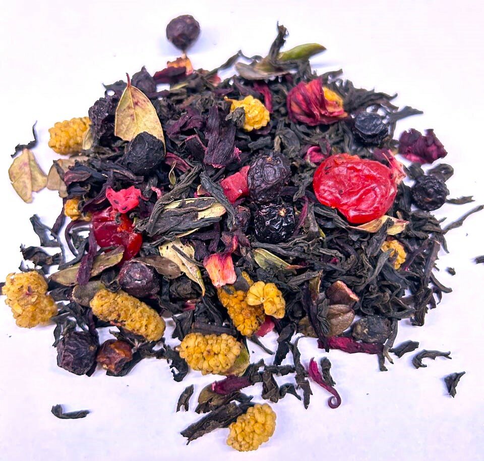 Черный ароматизированный чай "Лесные Ягоды" с натуральными ягодами, 1000 г