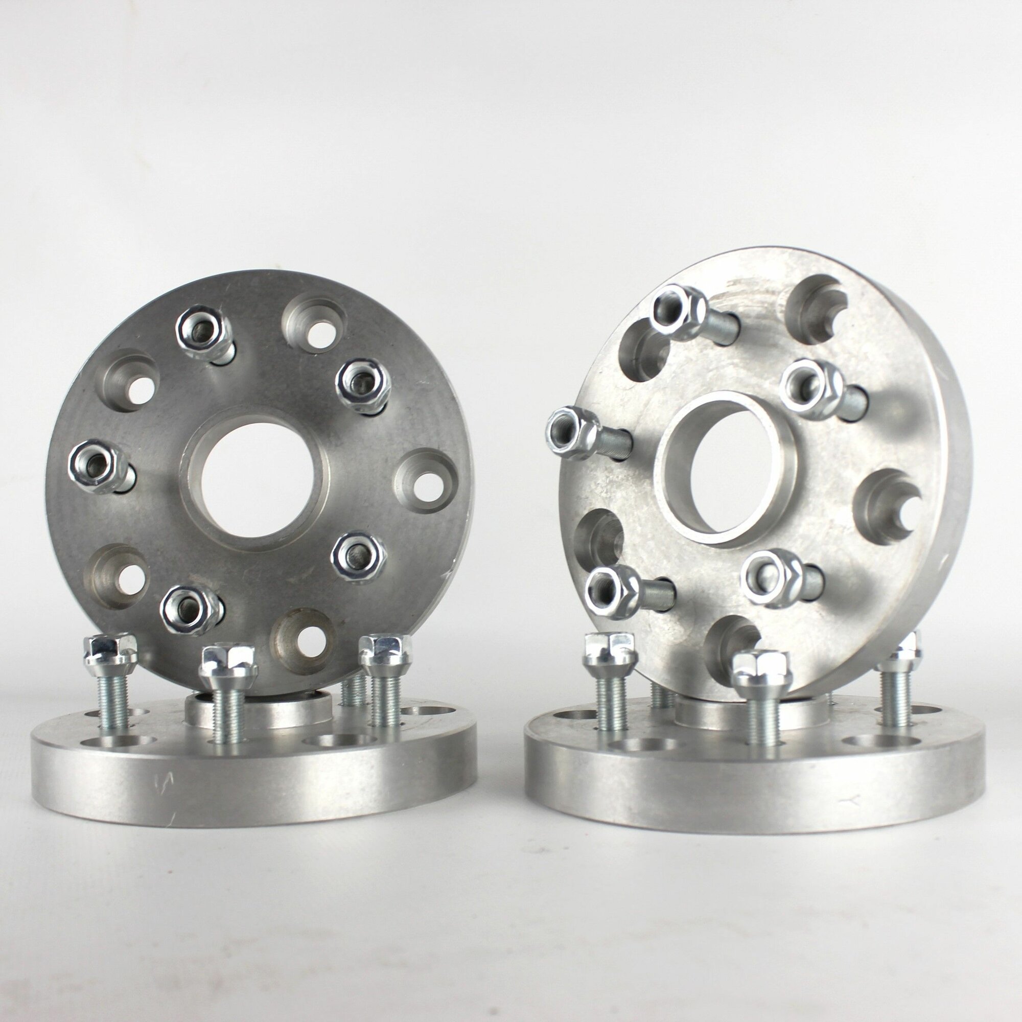 Алюминиевые проставки колес переходные Нива/Япония 5х139.7 на 5х114.3 , толщина 20мм (4шт)