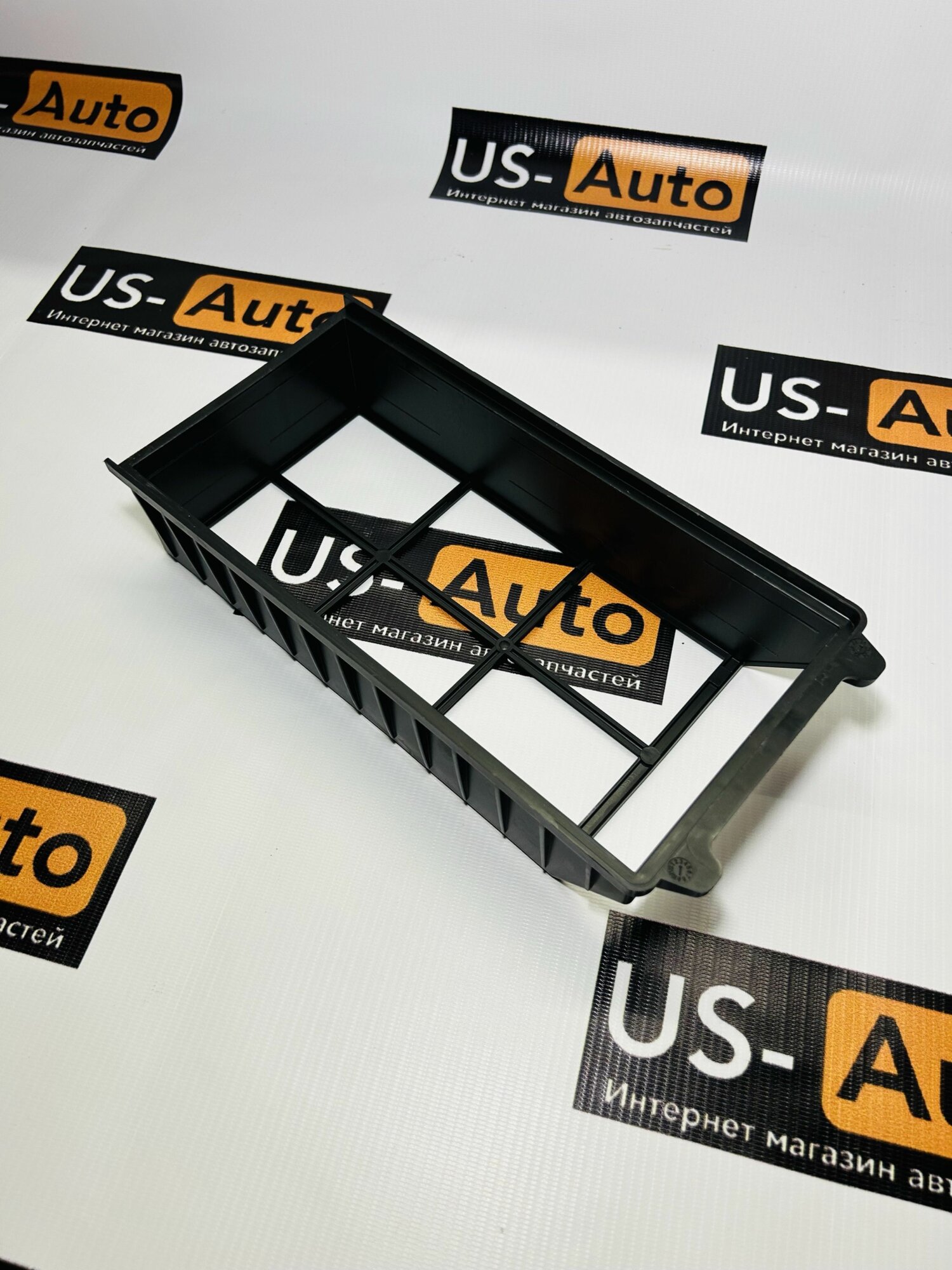 Лоток для сменного воздушного фильтра для Лада Веста (Lada Vesta), Лада Хрэй (Lada X-Ray), Лада Ларгус (Lada Largus)