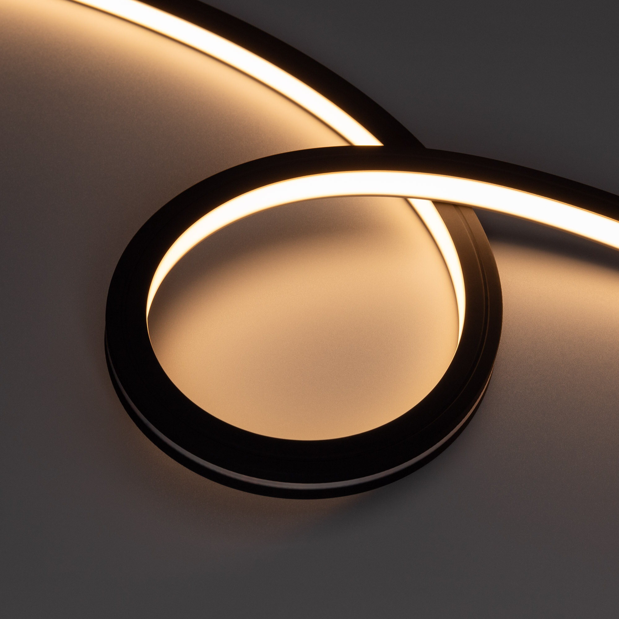 Гибкий неон Arlight Лента герметичная NOVA-TOP-BLACK-A120-16x15mm 24V Warm3000 (10 W/m, IP67, 2835, 5m, wire x2) (Arlight, Вывод боковой, 5 лет), 5м