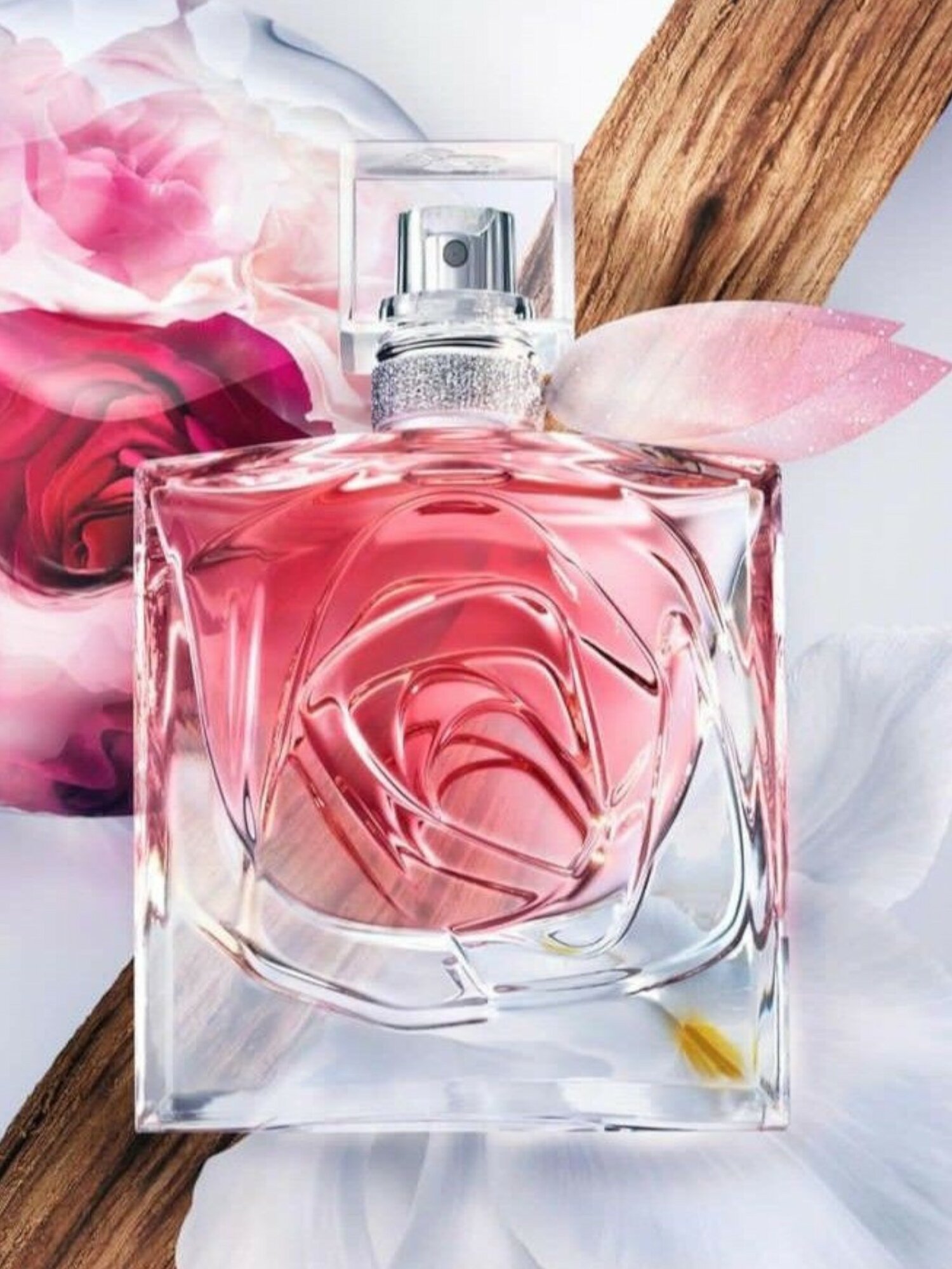 Парфюмерная вода (edP - eau de Parfum) LANCOME LA VIE EST BELLE ROSE EXTRAORDINAIRE женская 1,2мл