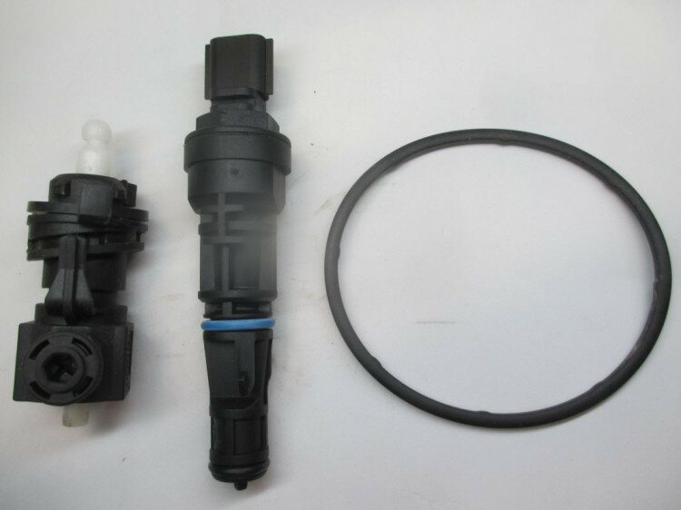 Датчик скорости вращения вала КПП 6001548870 8200547283 Логан Сандеро Ларгус - без ABS, - Renault