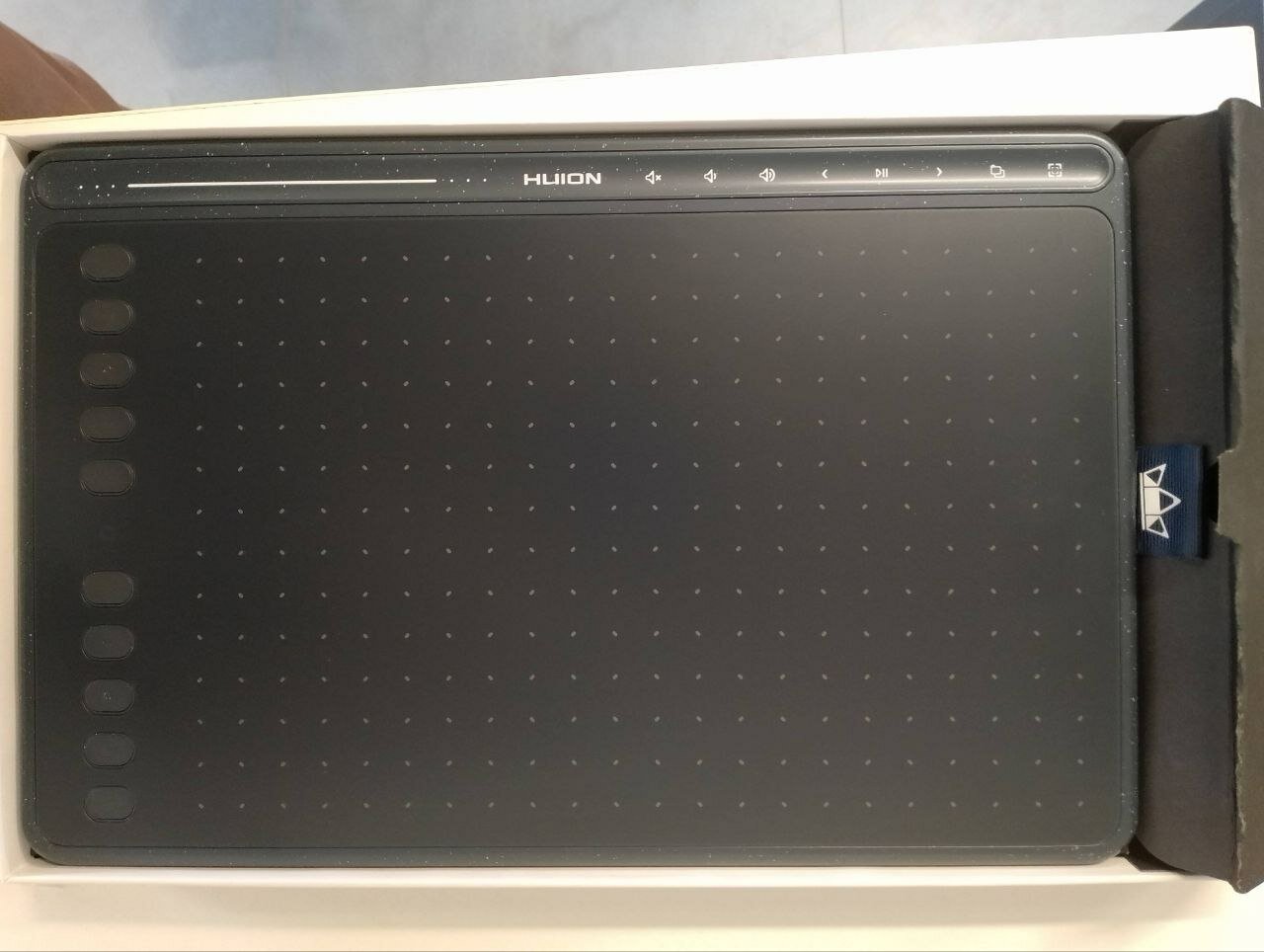 Графический планшет HUION HS611 звёздный синий