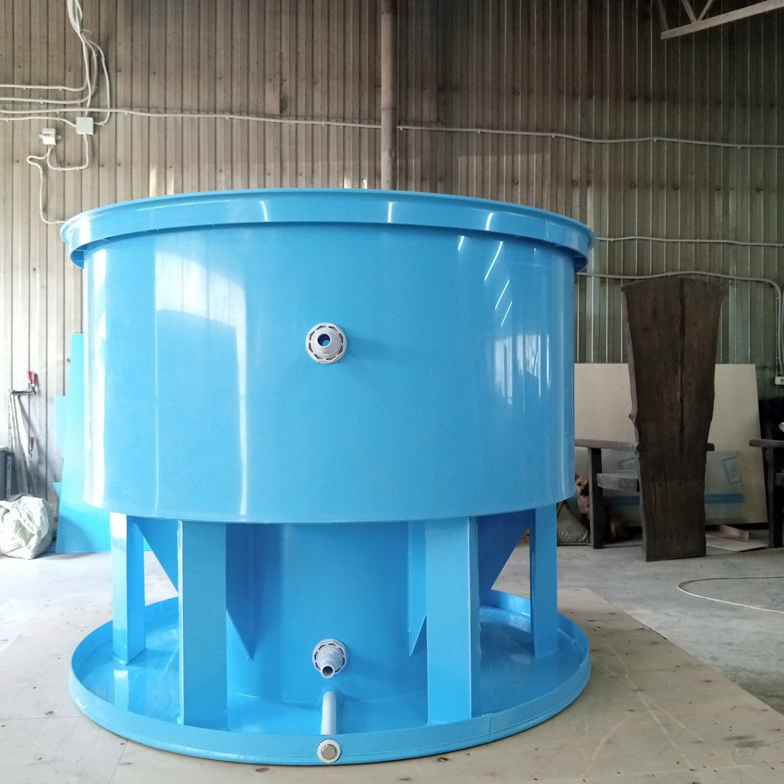 Купель, ручная авторская работа, полипропилен, 1306 л, круглая