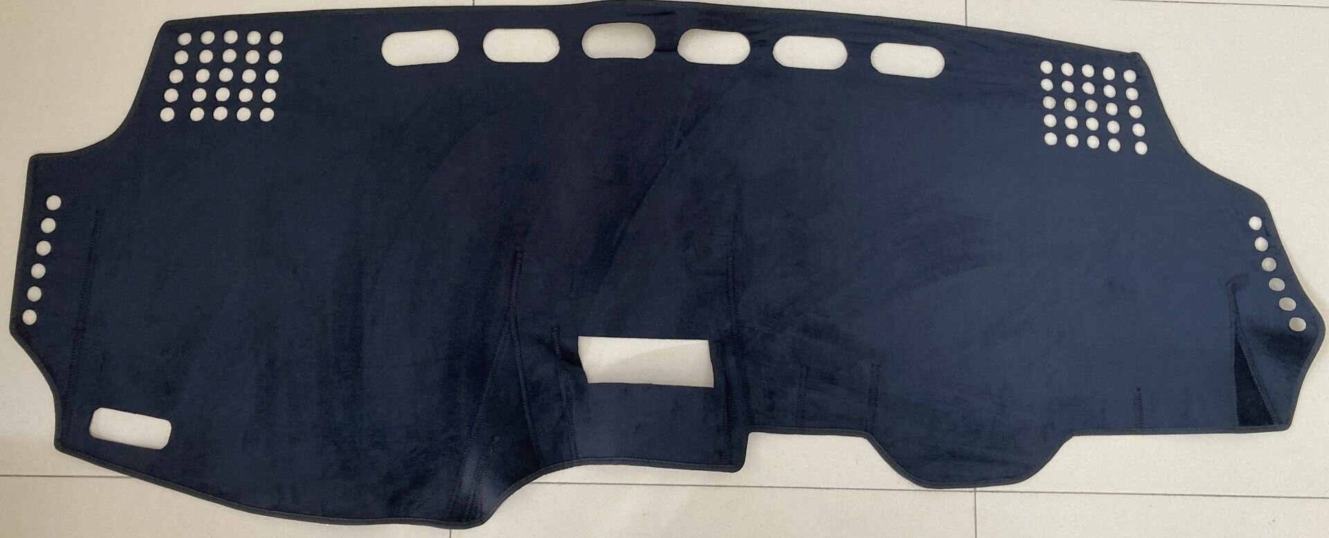 Накидка на приборную панель