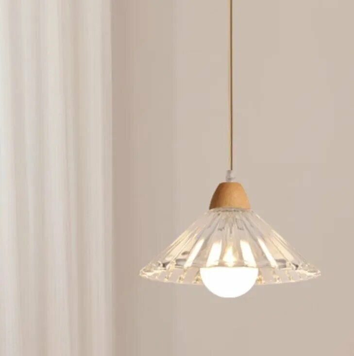 Светильник E27 с абажуром, 1 LED лампа, площадь освещения 20 м²