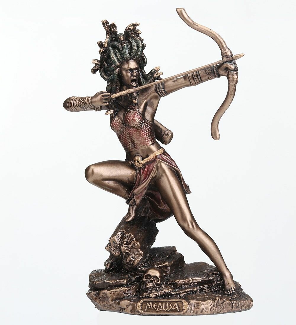 Статуэтка "Горгона Медуза"