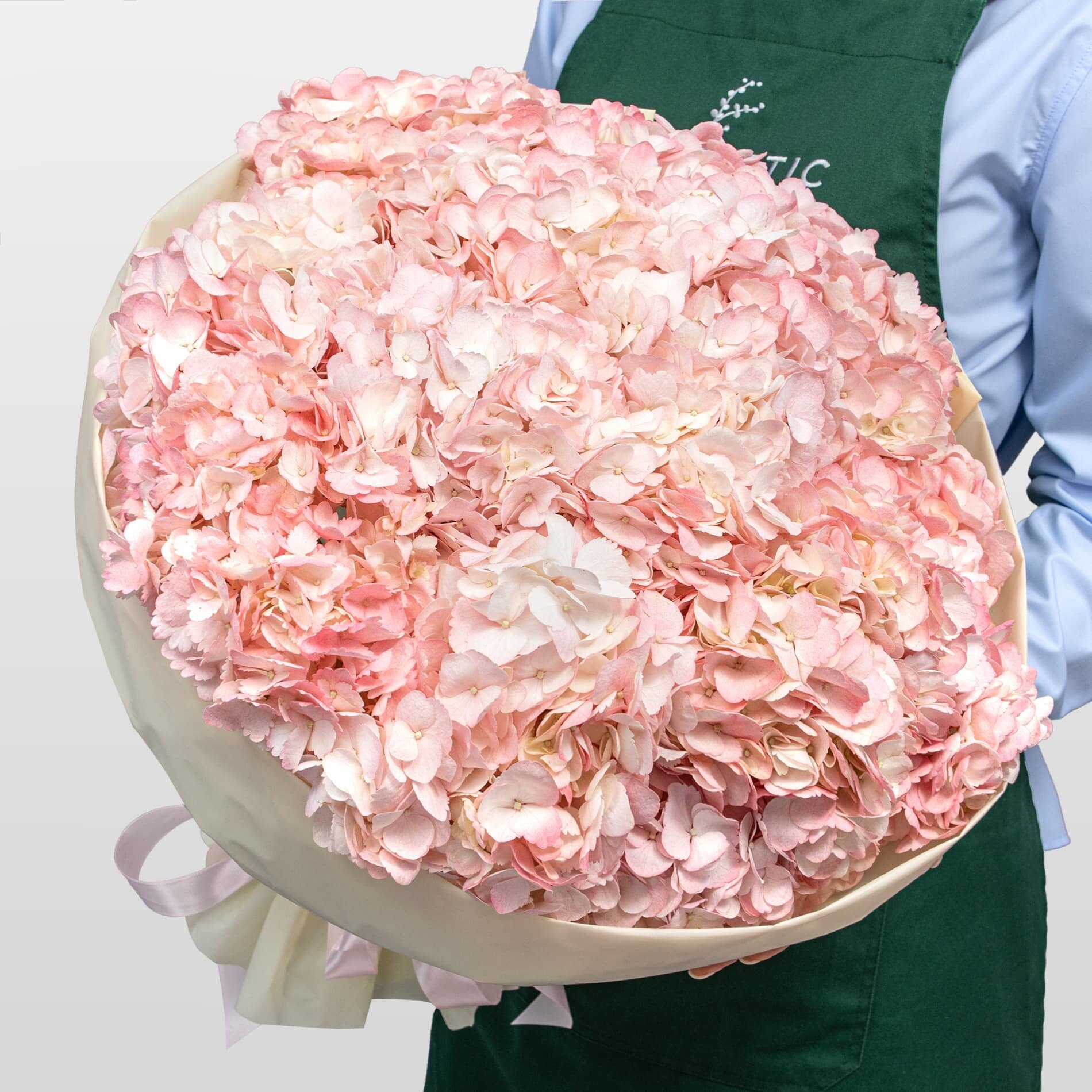 Монобукет STUDIO FLORISTIC, гортензия, 15 цветов, высота 60см, оберточная бумага