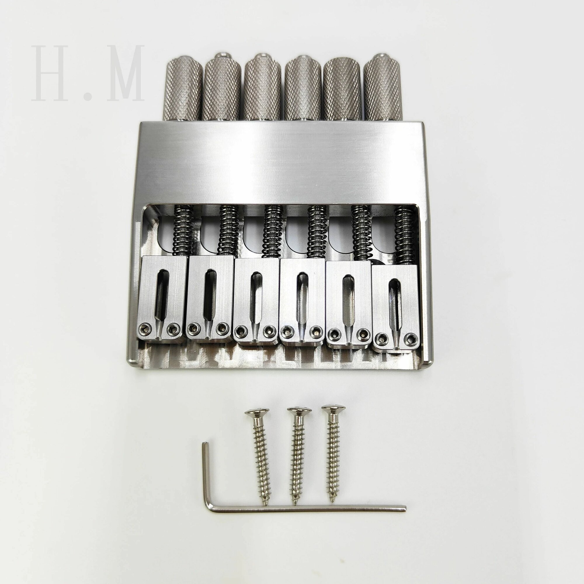 Электрогитара без грифов из нержавеющей стали с фиксированным бриджем сверху и снизу