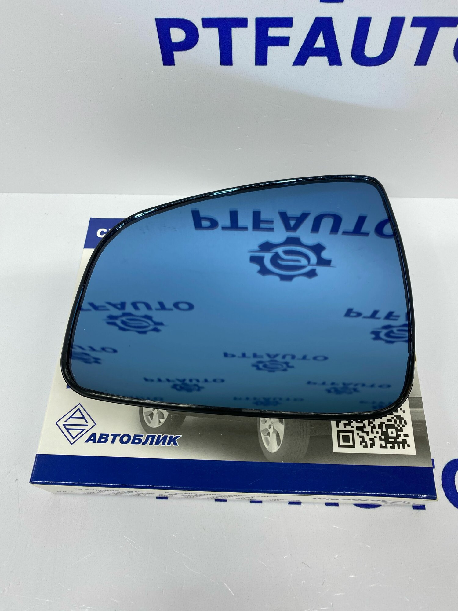 Зеркальный элемент Левый Renault Duster