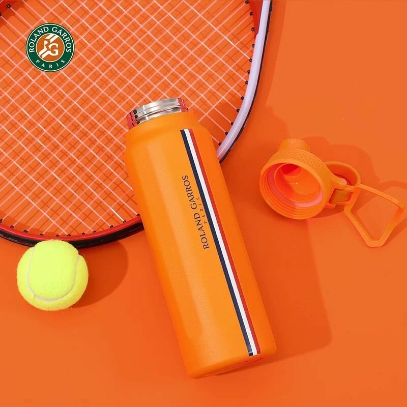 Термокружка на открытом воздухе