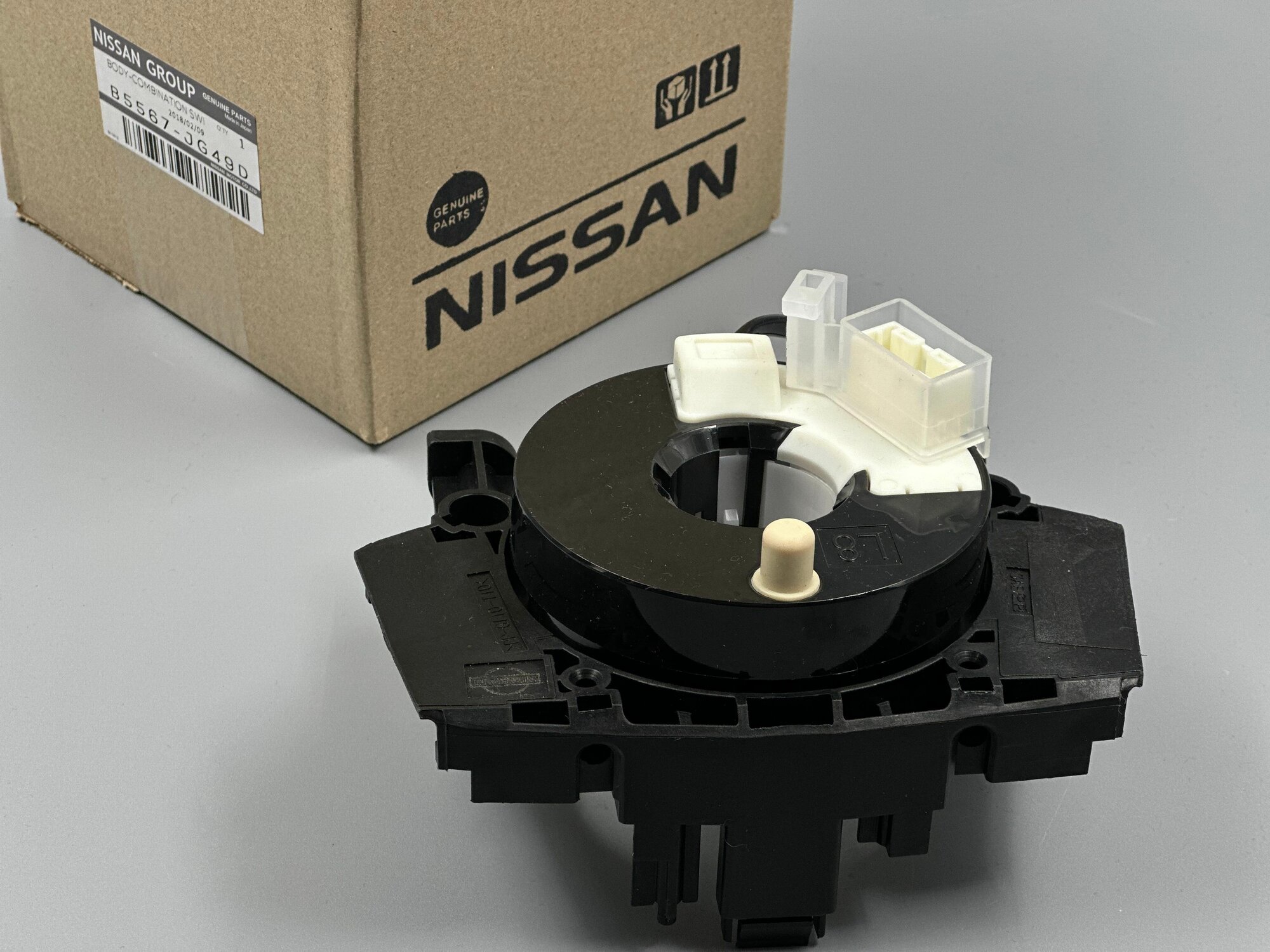 B5567JG49D Оригинальный шлейф подрулевой Nissan
