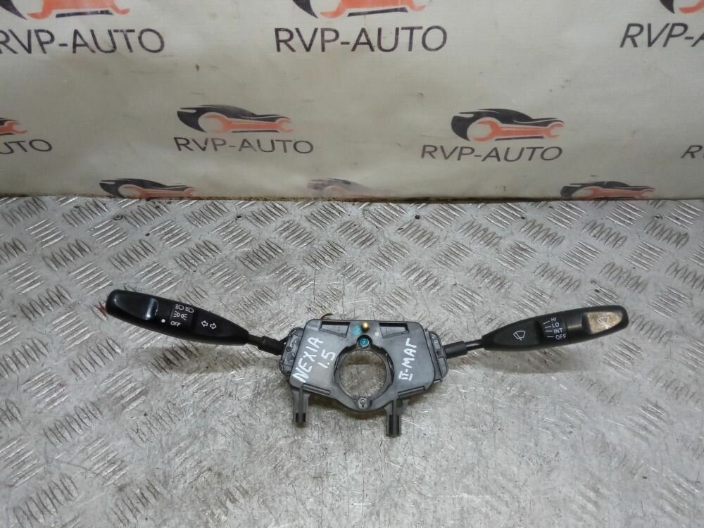 Переключатель подрулевой Daewoo Nexia (58241)