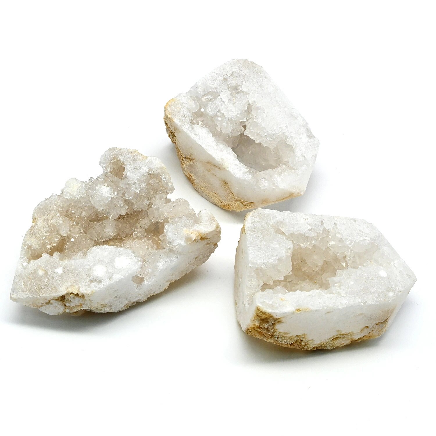 Кристалл кварца с жеодовыми образованиями 45*32*65мм, 100-109г .