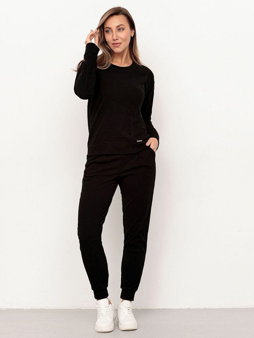 Костюм спортивный