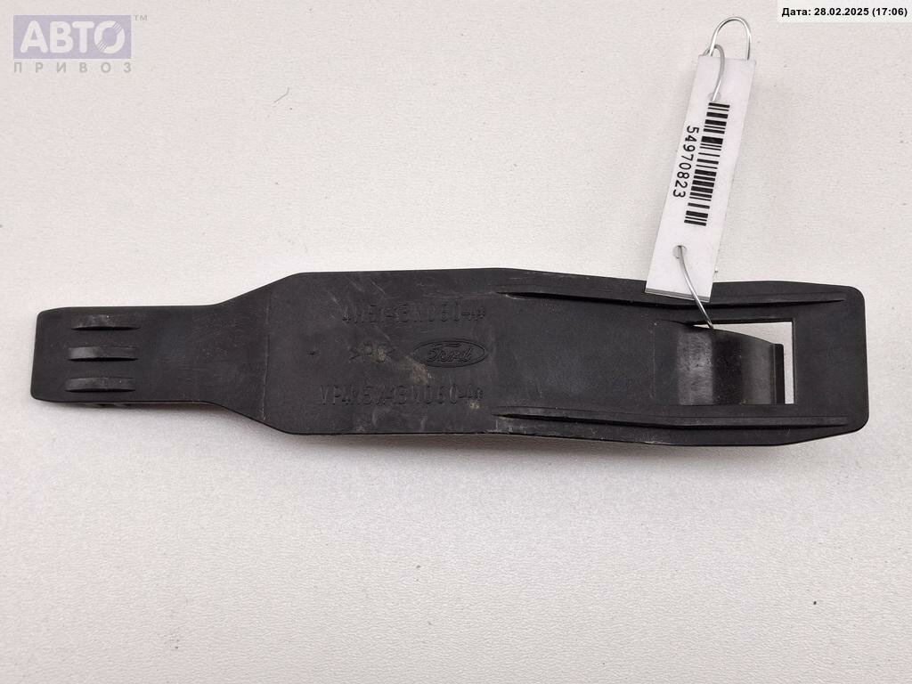 Крепление фары правой Ford Focus 2 (2004-2010)