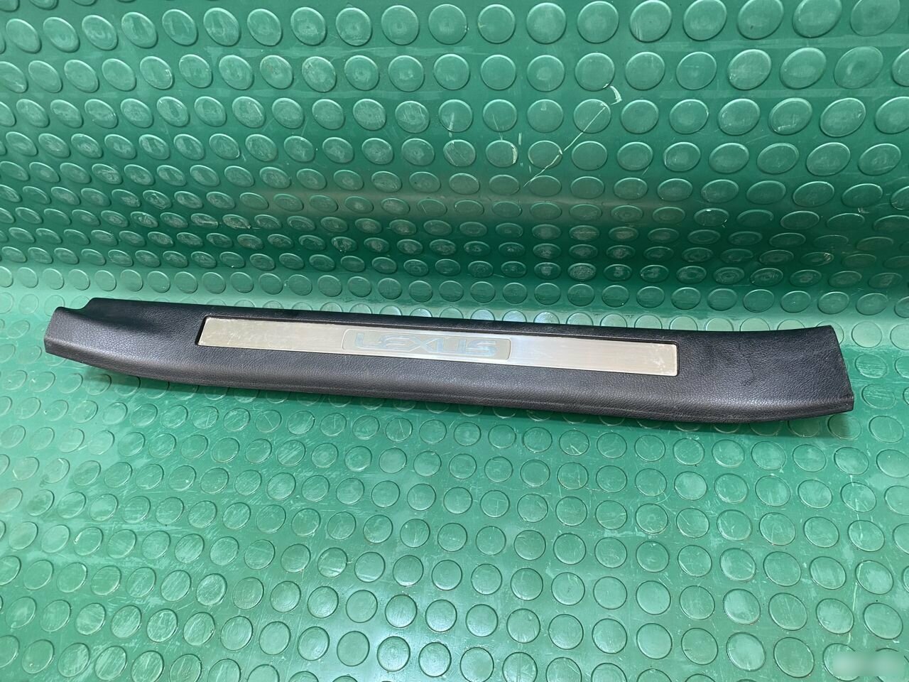 Накладка порога передняя правая Lexus RX 4 2015 6791048130