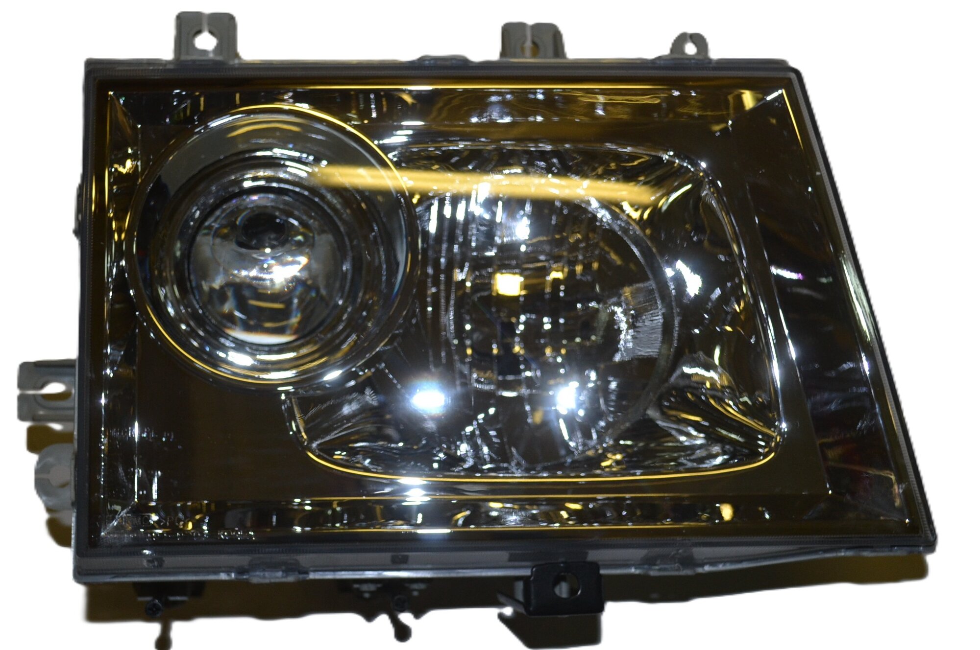 921026B003 Фара Hyundai Hd120 (07-) Правая, CR, арт. CR921026B003