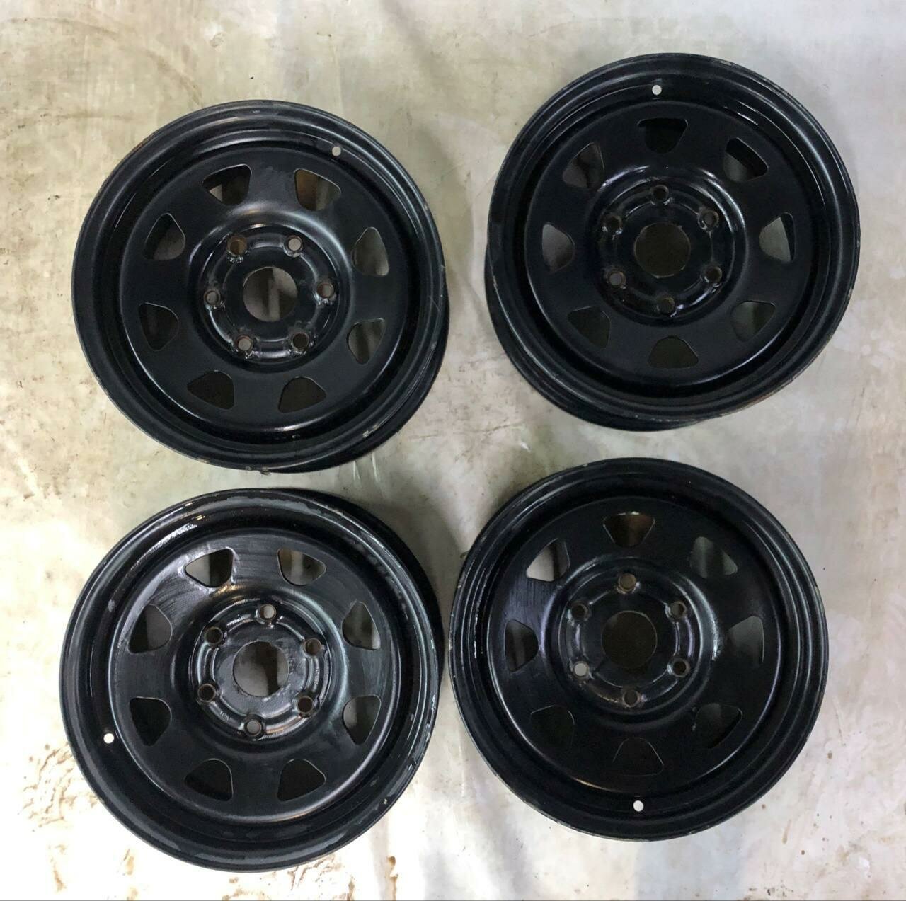 Колесные диски Штампованные 16x7 PCD 6x139.7 D67.1 ET30 (Реплика)