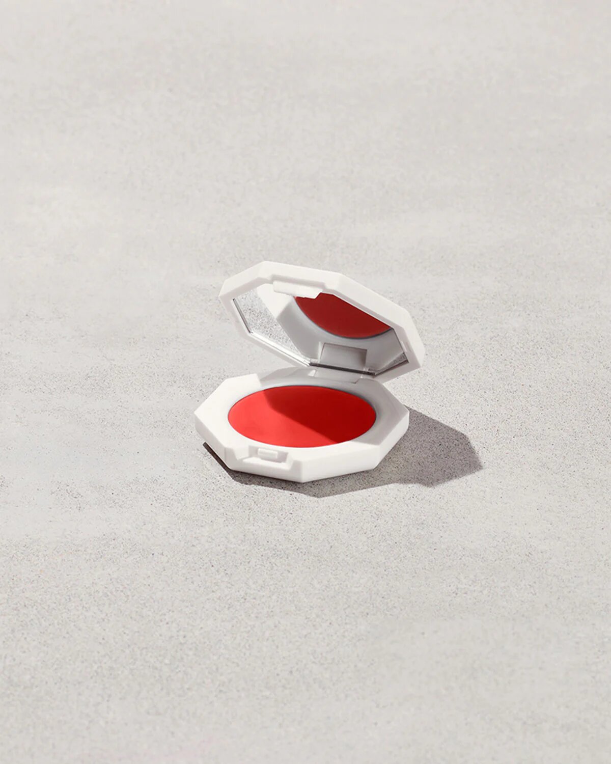 Fenty Beauty Кремовые румяна Cheeks Out Freestyle Cream Blush, Big Melons