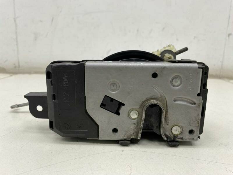 Замок двери передней правой Opel Astra H / Family 2004-2015 кат.номер: 13220370