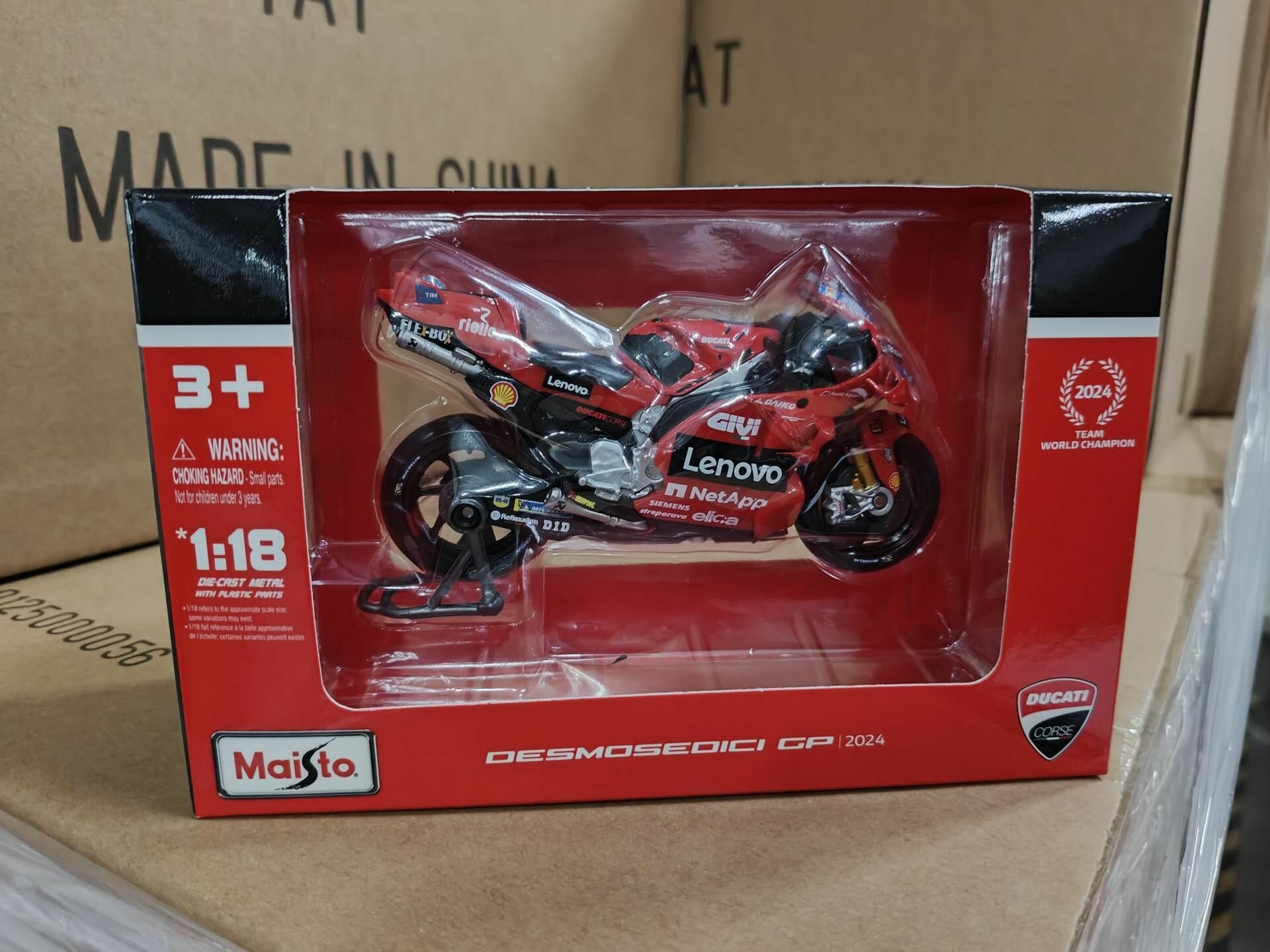 Машинки металлические Maisto 1:18 Ducati Lenovo Team 2024(#1)