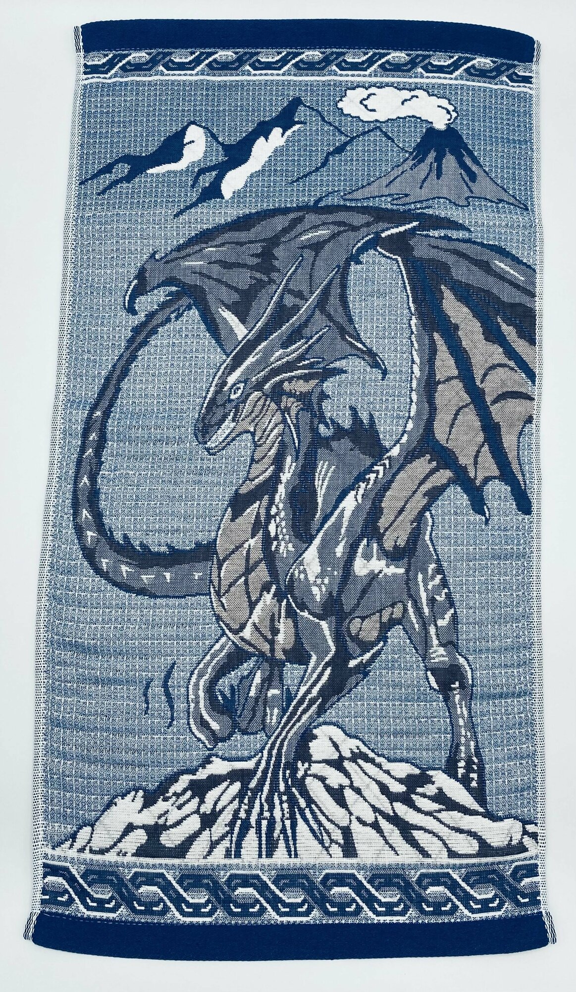 Полотенце хлопковое ручное символ года Величественный Дракон Синее 35*75 см