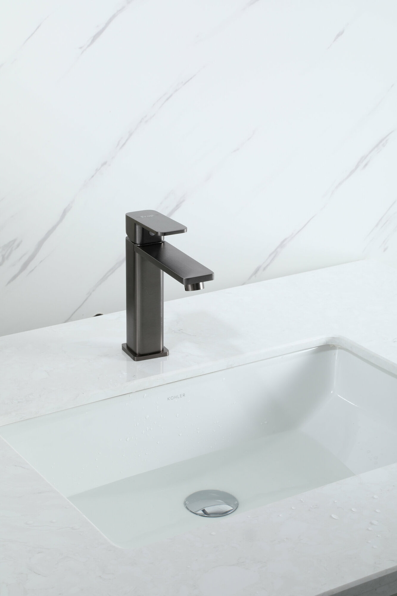 Смеситель для раковины Frap F10202-9, оружейная сталь, алюминиевый сплав