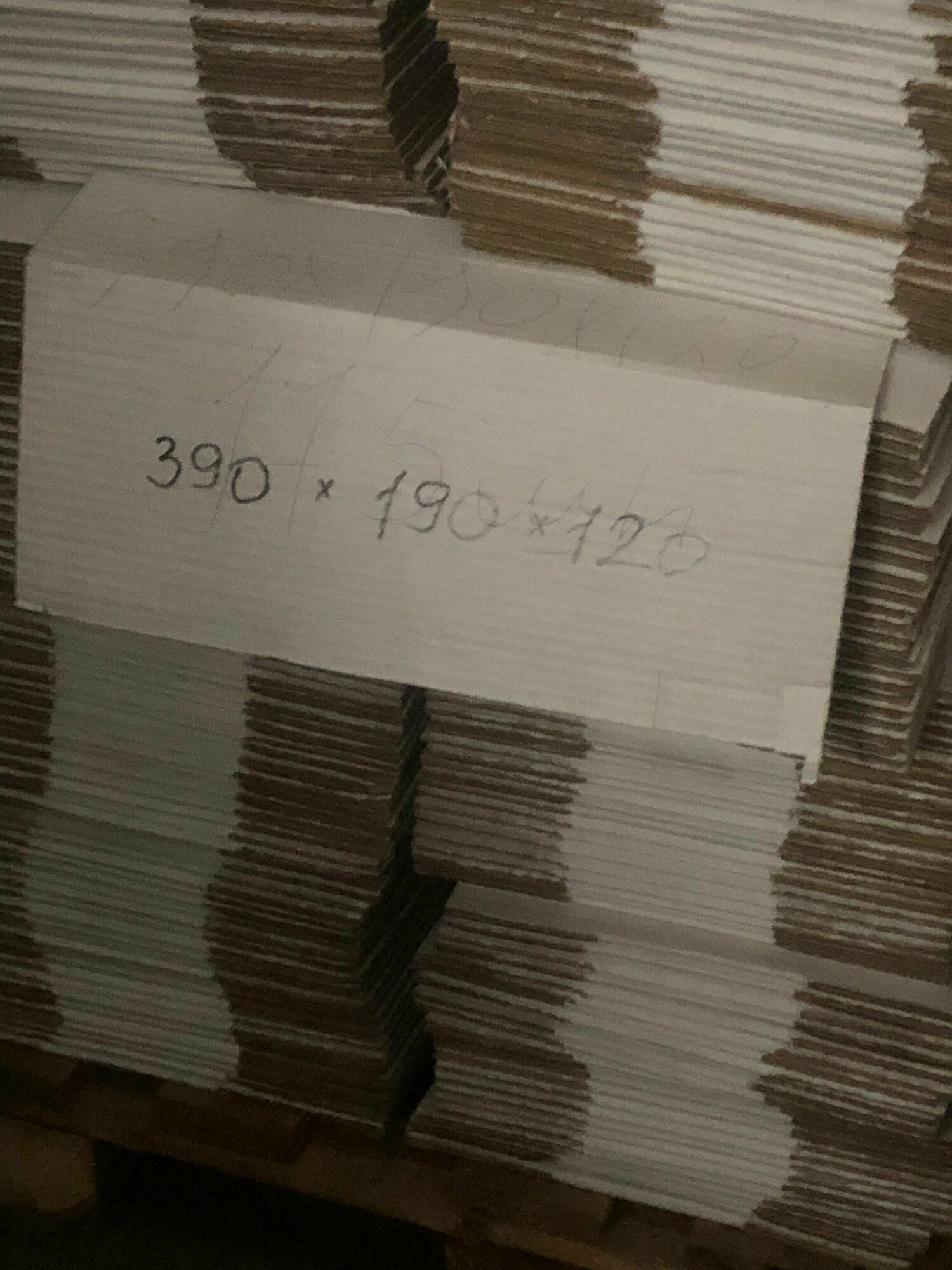 Гофро коробка 4-клапанная 390х190х120мм, белый Т23 профиль В, 25 шт