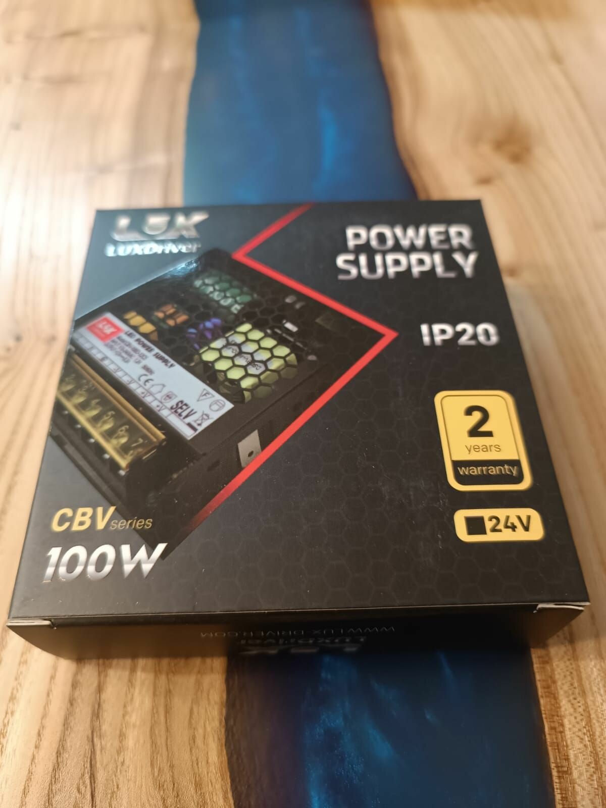 Блок питания для светодиодной ленты LUXDriver 100Вт 24В