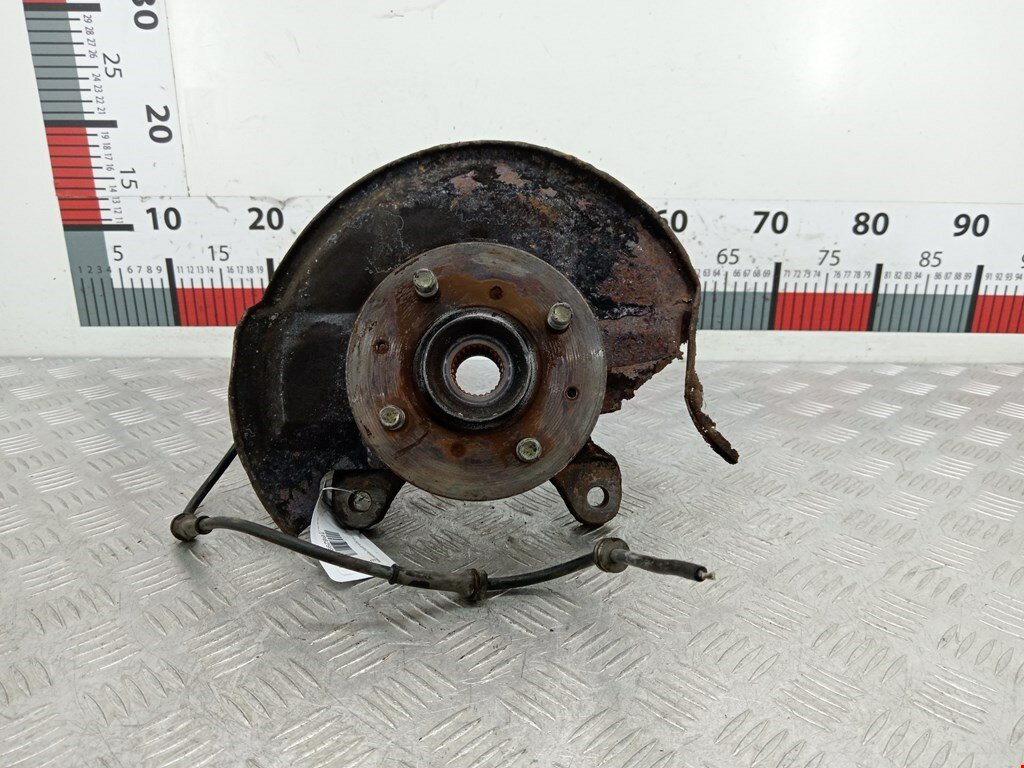 Ступица (кулак цапфа) передняя левая Rover 25 RUB101830 арт. 1862997