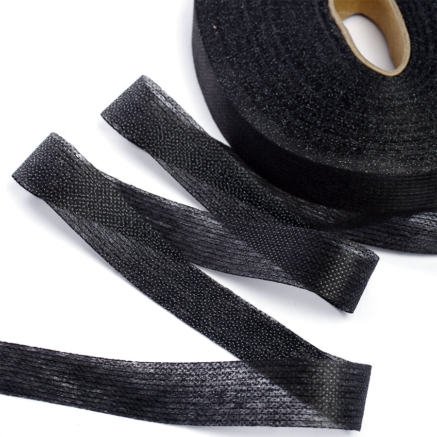Лента клеевая нитепрошивная по долевой 20мм (лента для укрепления швов) цв. черный (100 метров)