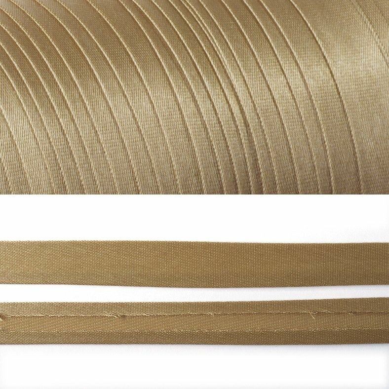 Косая бейка для шитья атлас (бейка атласная) шир.15мм цв. бежевый (132 метра)