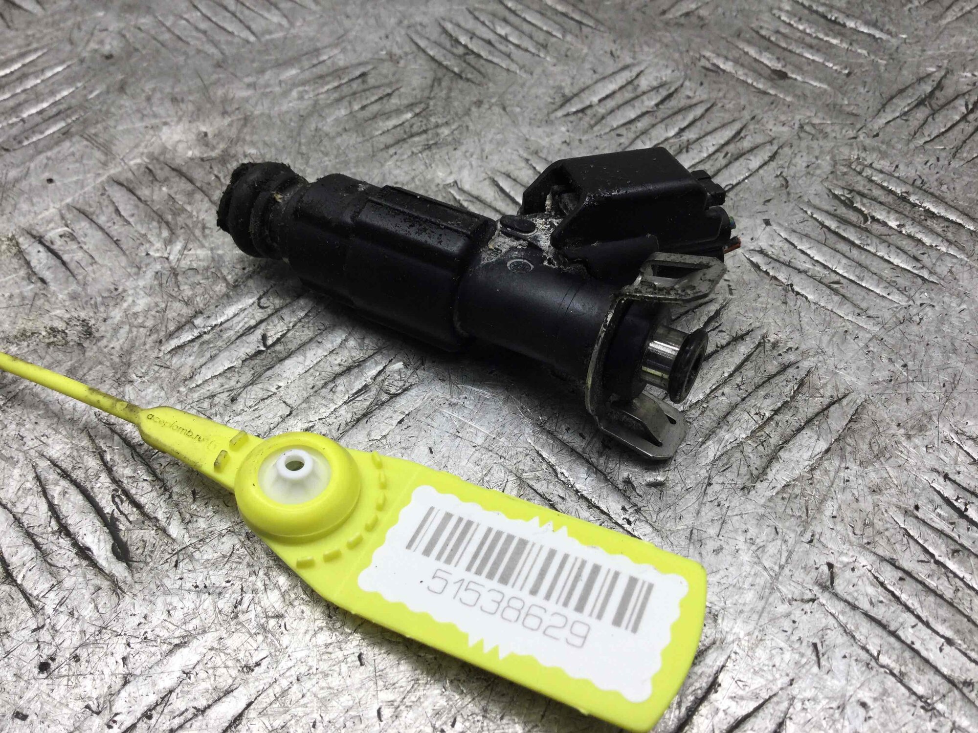 Б/У Форсунка Mazda 6 6 I (GG,GY) 2002 - 2007 2002 г.