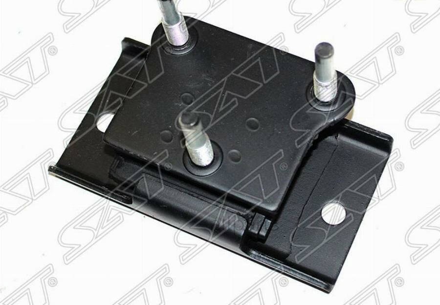 SAT ST-11320-EB302 Опора двигателя Nissan Pathfinder 04-14 / Navara 04-15