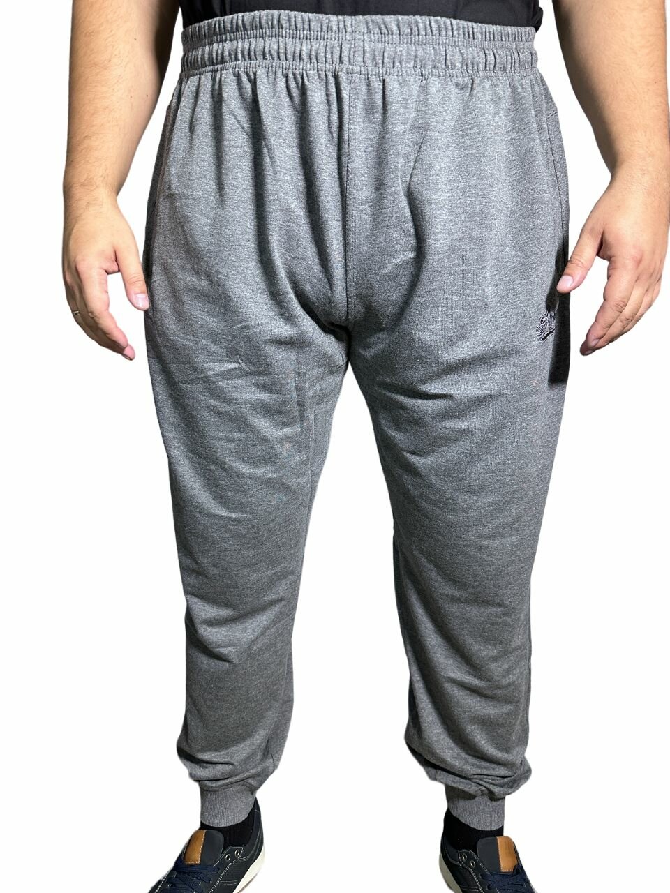 Брюки спортивные