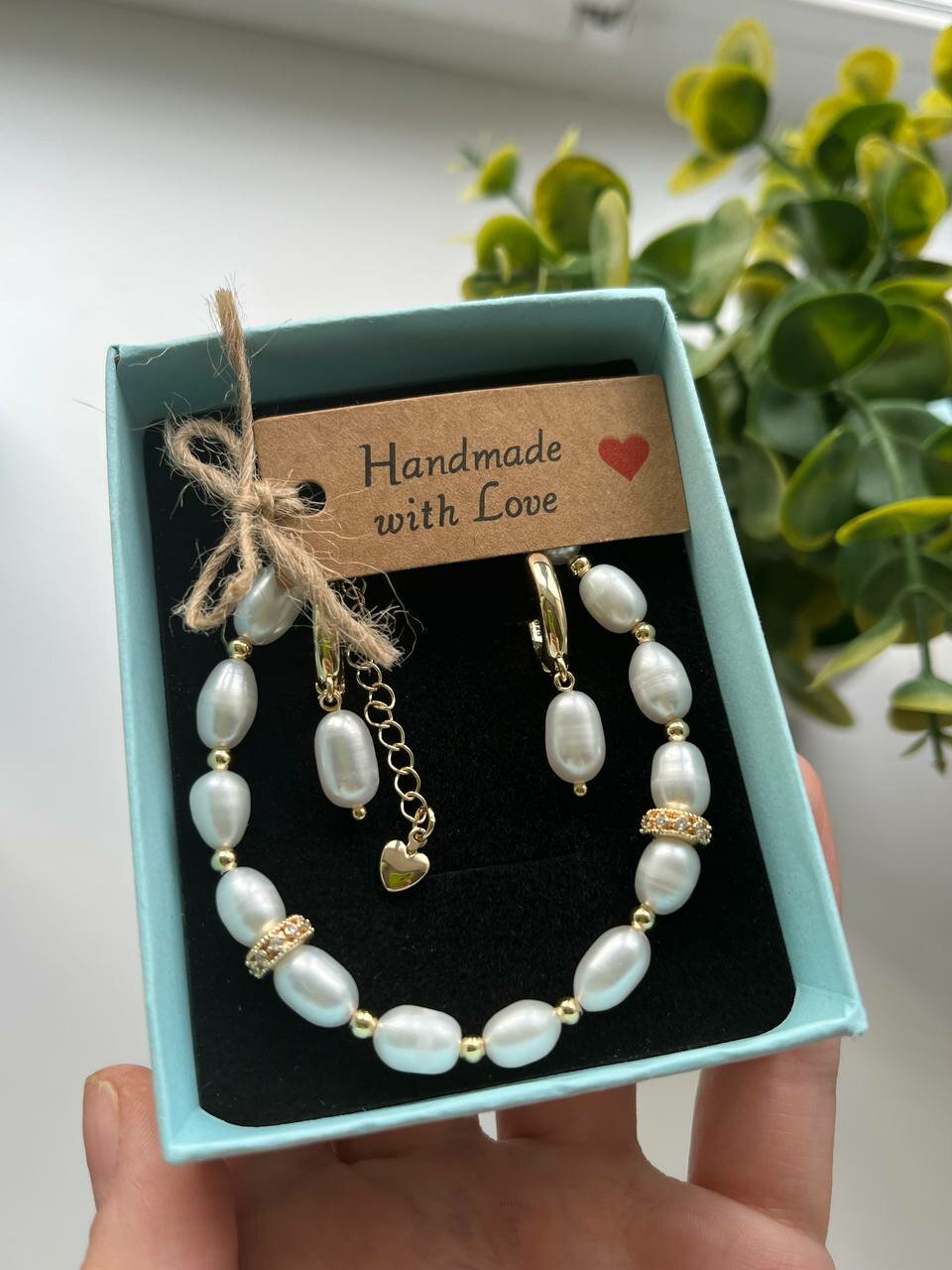 Комплект бижутерии: браслет, серьги