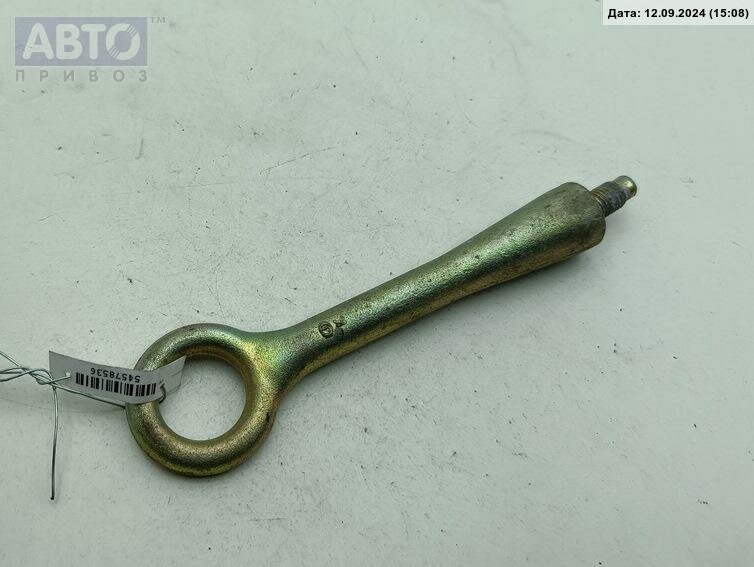 Крюк буксировочный Peugeot 407