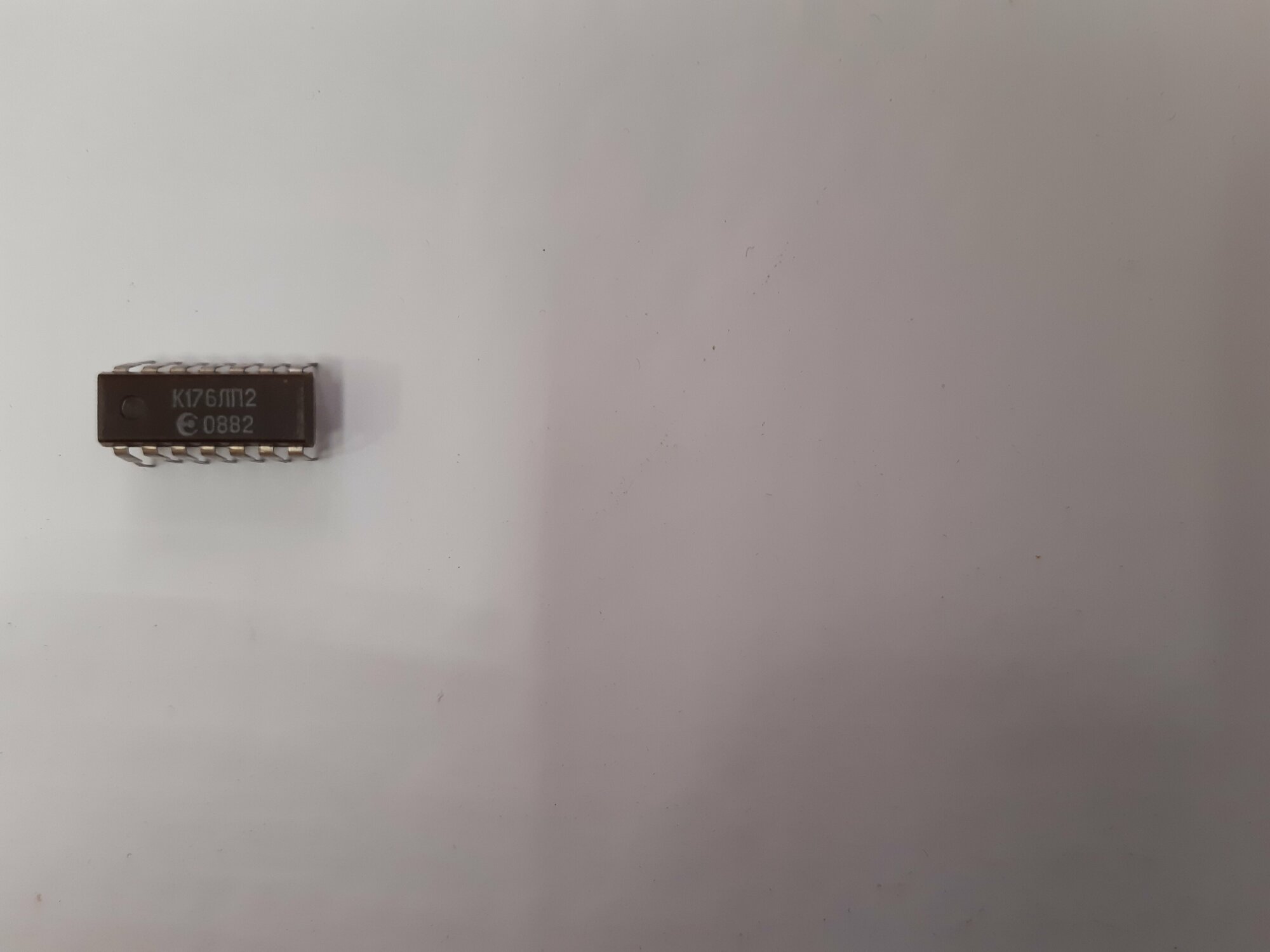Микросхема К176ЛП2 (1977г) (упаковка 5 штук)