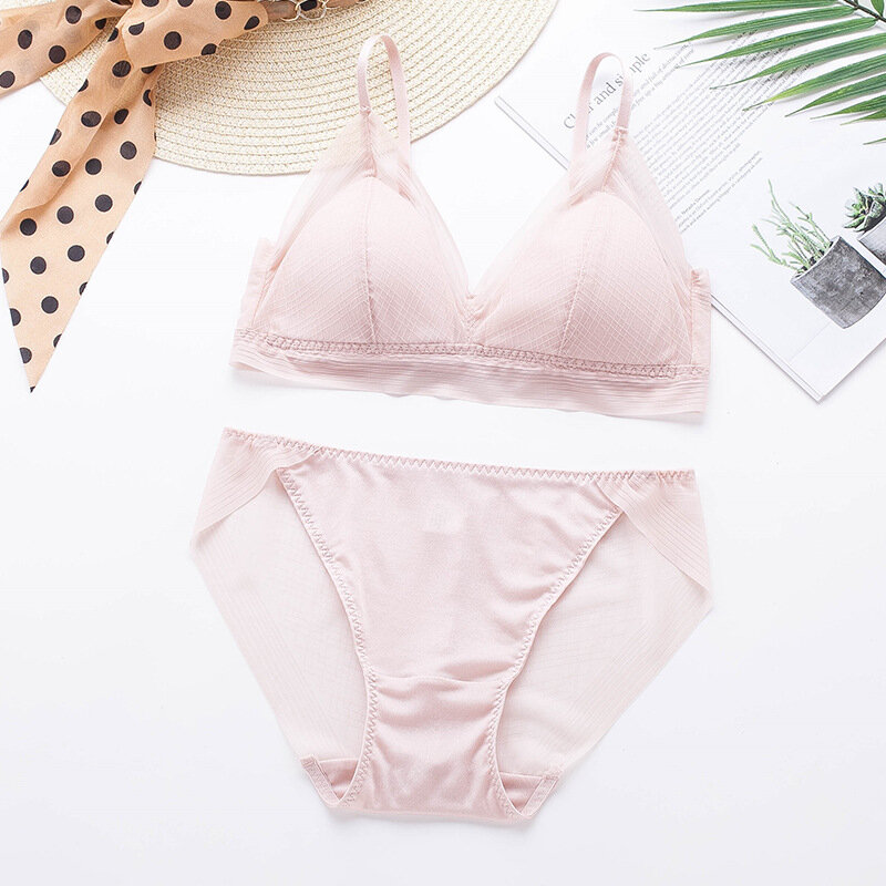 Бюстгальтер-невидимка